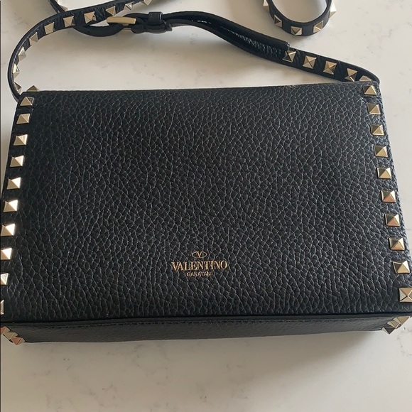 Valentino Garavani | Bags | Valentino Rockstud Crossbody | Poshmark